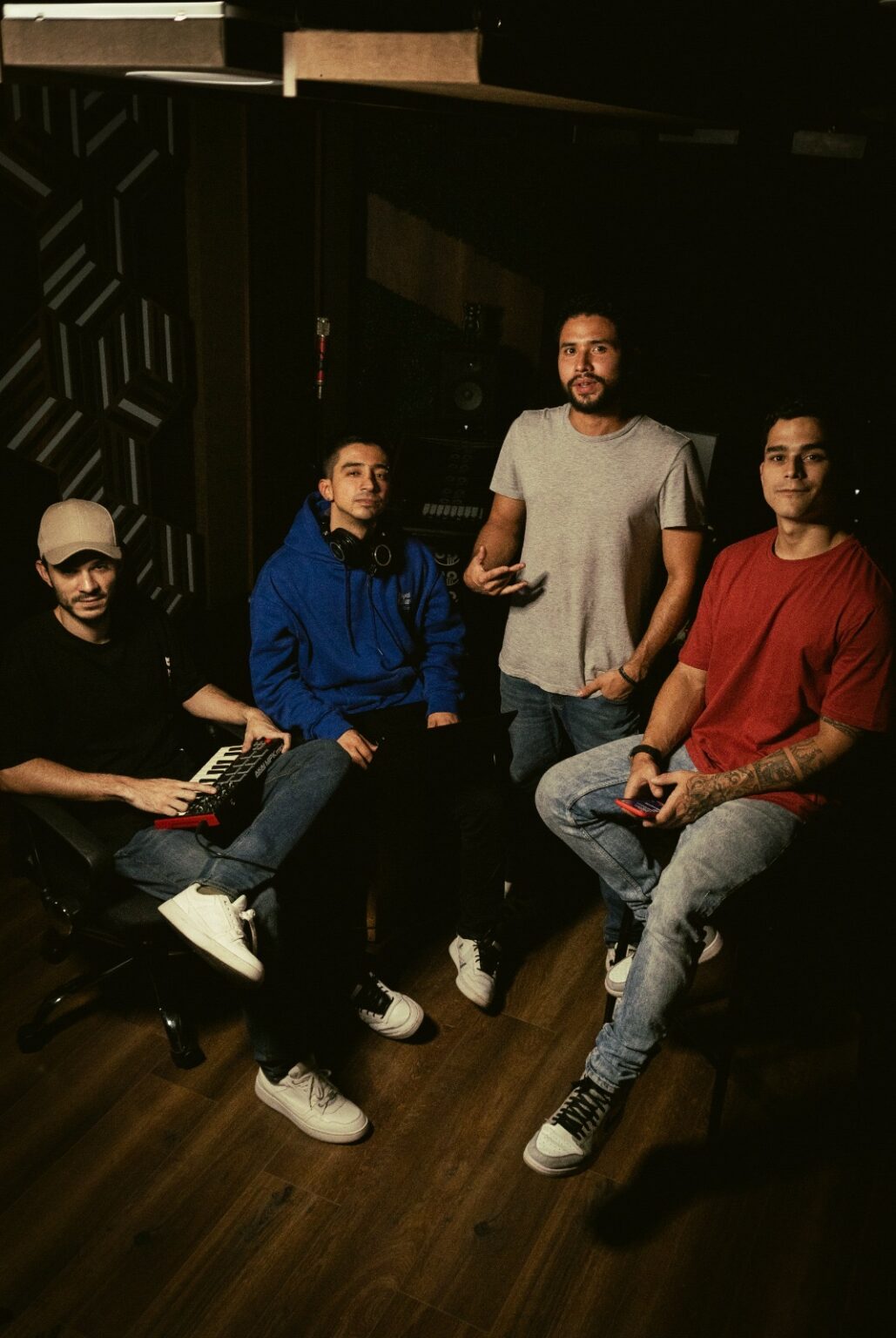 LOS PRODUCTORES PAISAS LANZAN SU TEMA ’LA BEBÉ’ DE LA MANO DE RYAN ROY ...